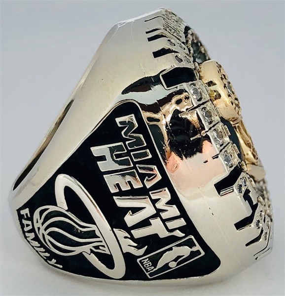 Lot Detail - Miami Heat 2006 NBA World Championship Ring 10k Gold w ... Lot Detail - Miami Heat 2006 NBA World Championship Ring 10k Gold w ...